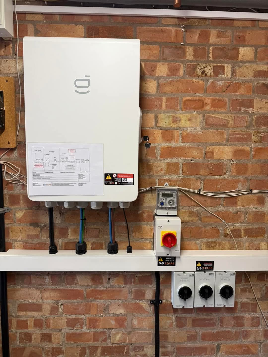 Pure Volts | Solar & Battery Installation Experts UK